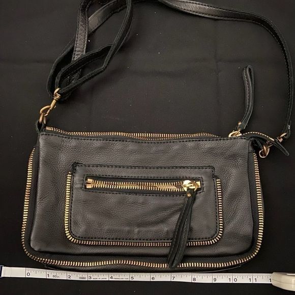 Linea Pelle | Bags | Linea Pelle Crossbody Bag | Poshmark
